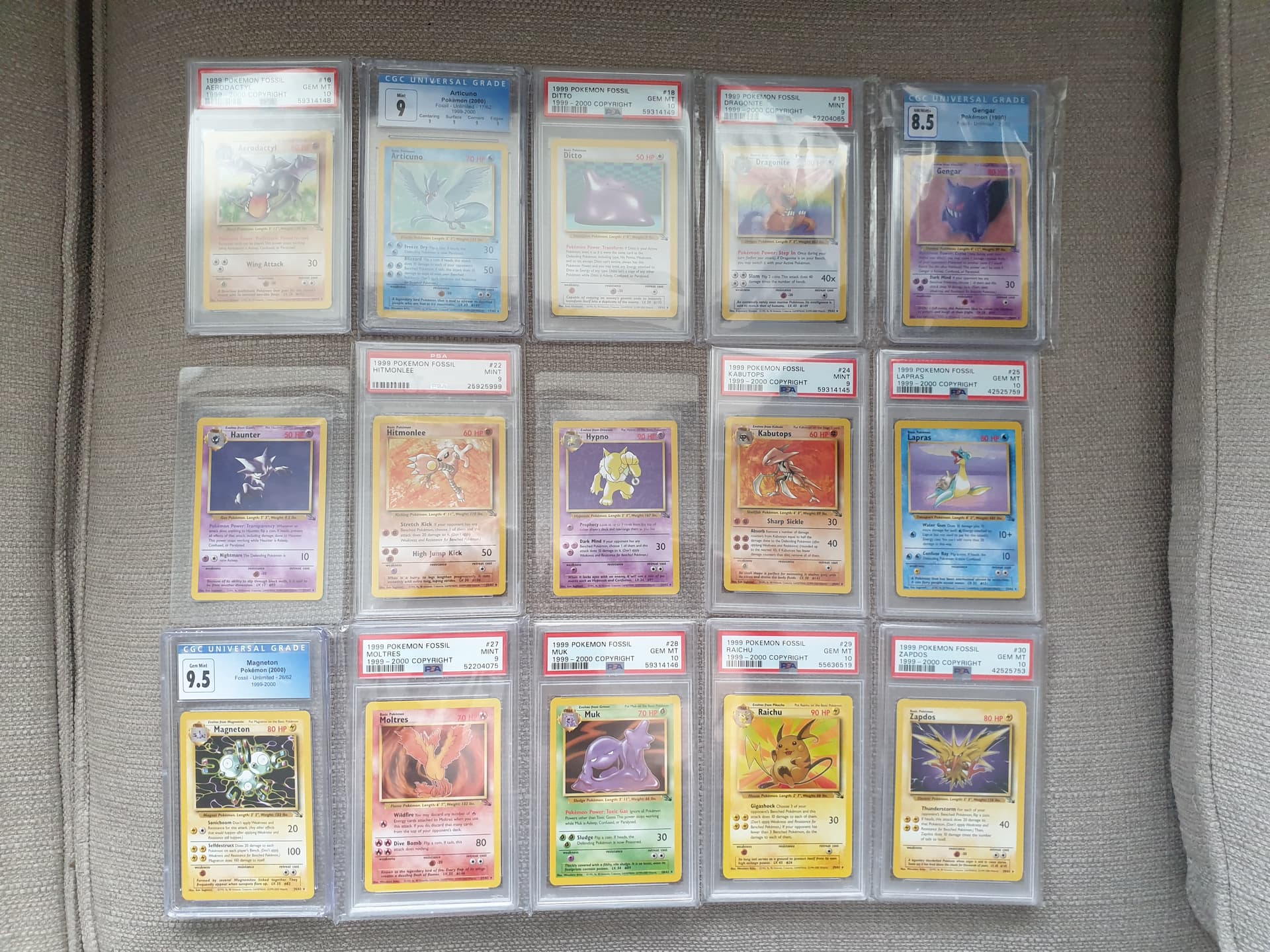 My 3rd print red logo 1999-2000 fossil pokemon collection - Collecting ...